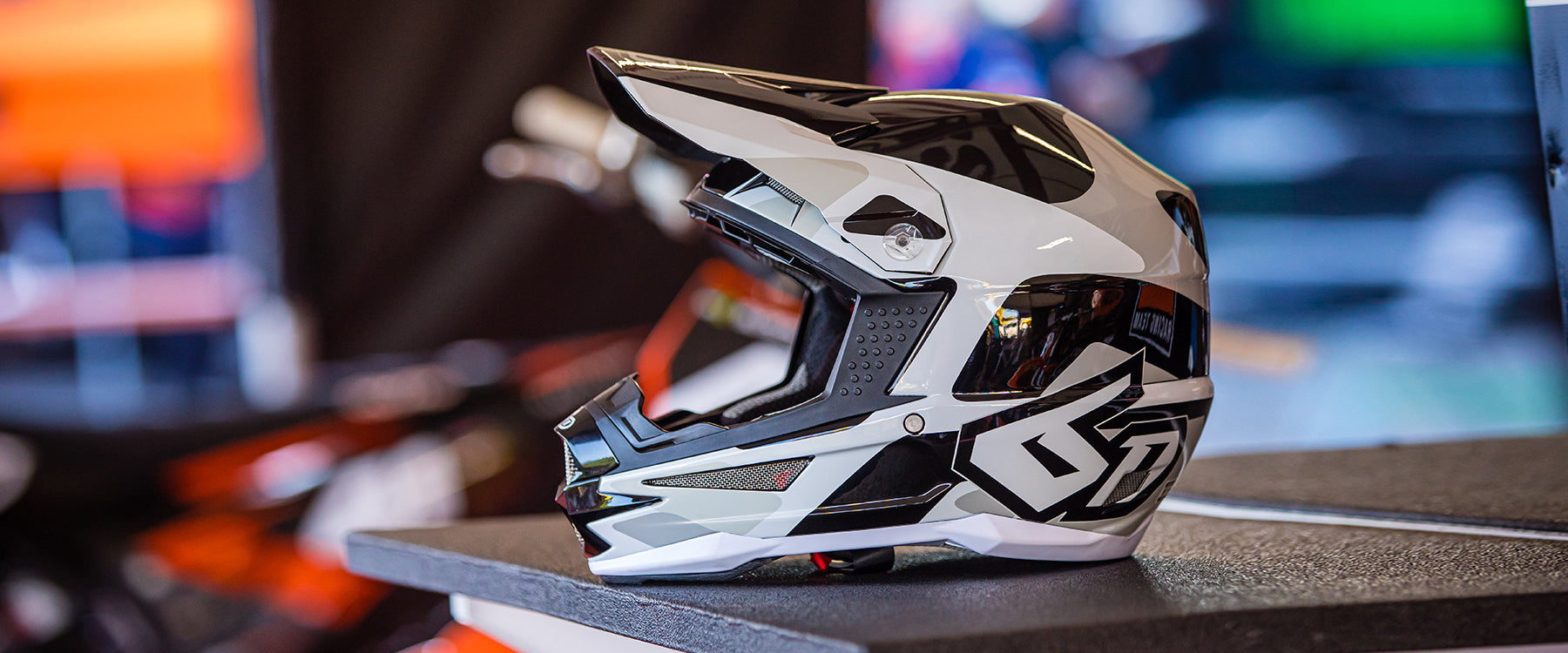 ATR-1 Apex – 6D Helmets